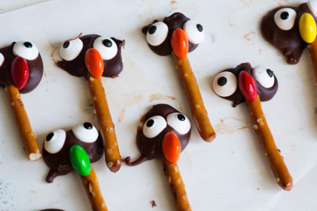 Turkey Oreo Balls (Thanksgiving Truffles) - Butter & Baggage