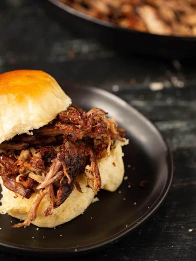 Crock Pot Carnita Sliders Recipe - Butter & Baggage