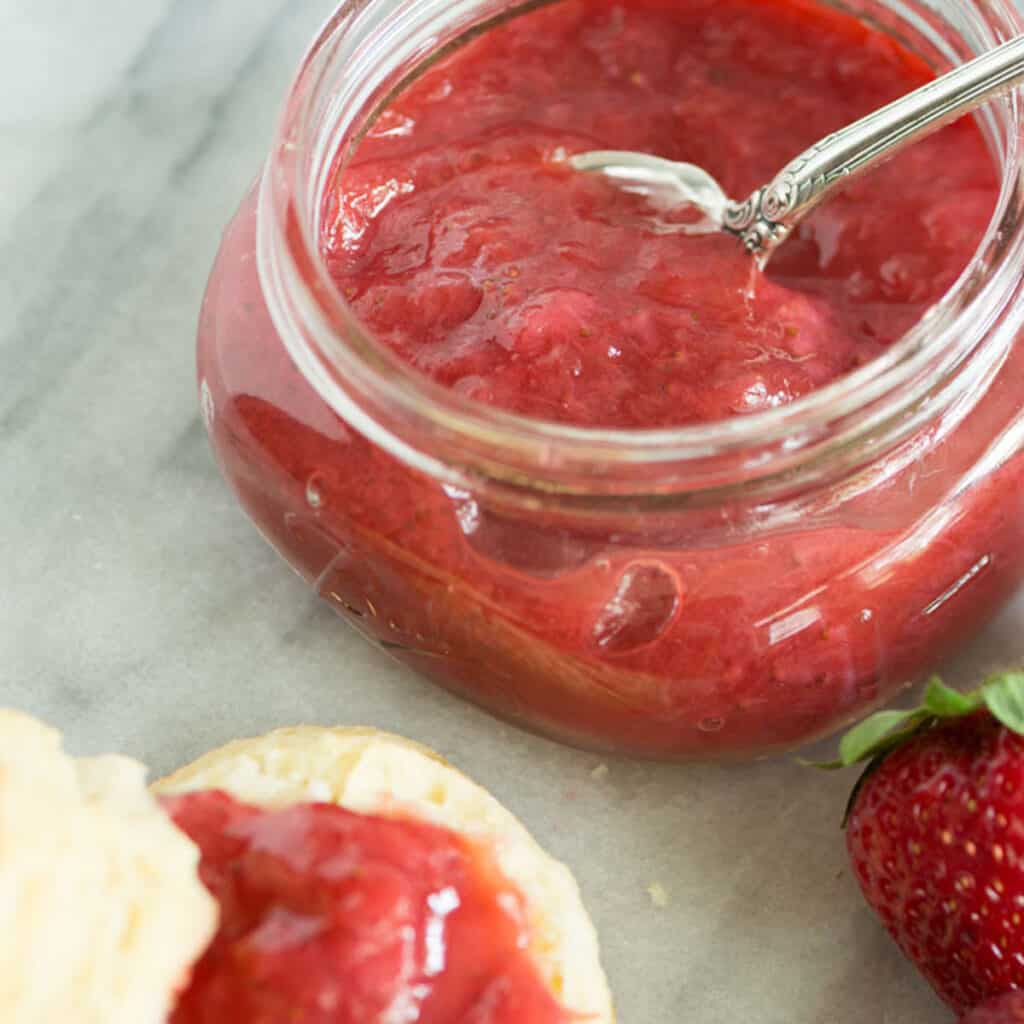 Strawberry Rhubarb Jam (No Pectin) - Butter & Baggage