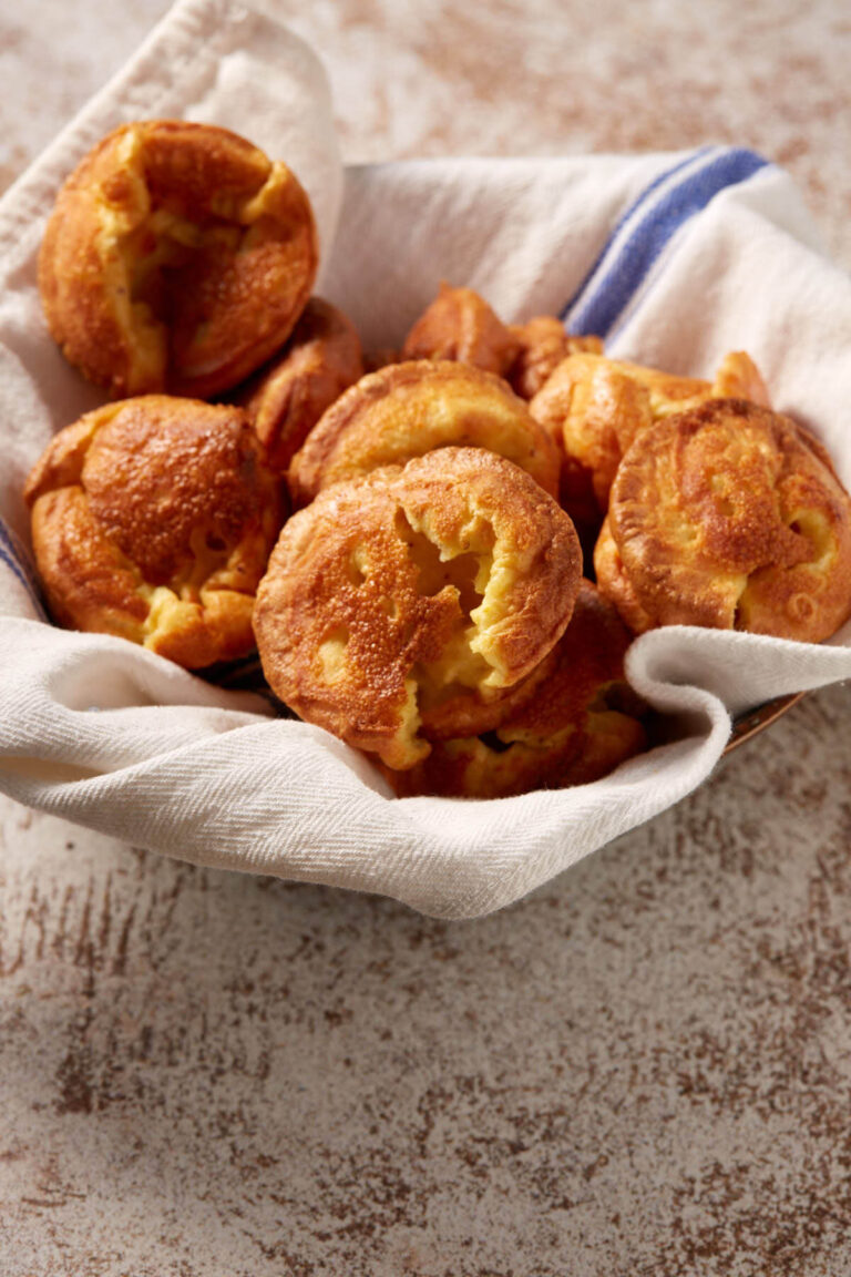 Yorkshire Pudding Muffin Tin - Butter & Baggage