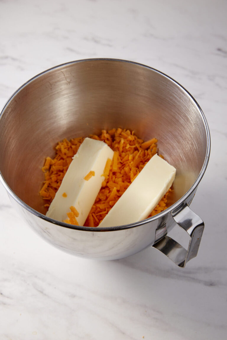Crispy Cheese Wafers with Rice Krispies (Cheese Crispies) - Butter ...