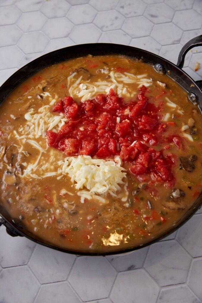 Rich and Creamy Chicken Mushroom Spaghetti - Butter & Baggage